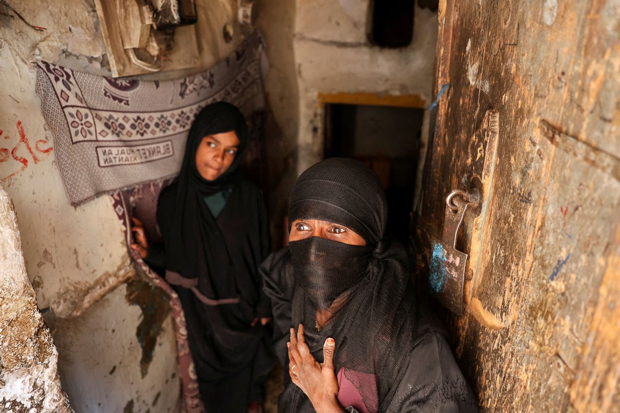 Saudi Arabia pledges $368 million in aid to Yemen’s government in Aden ...